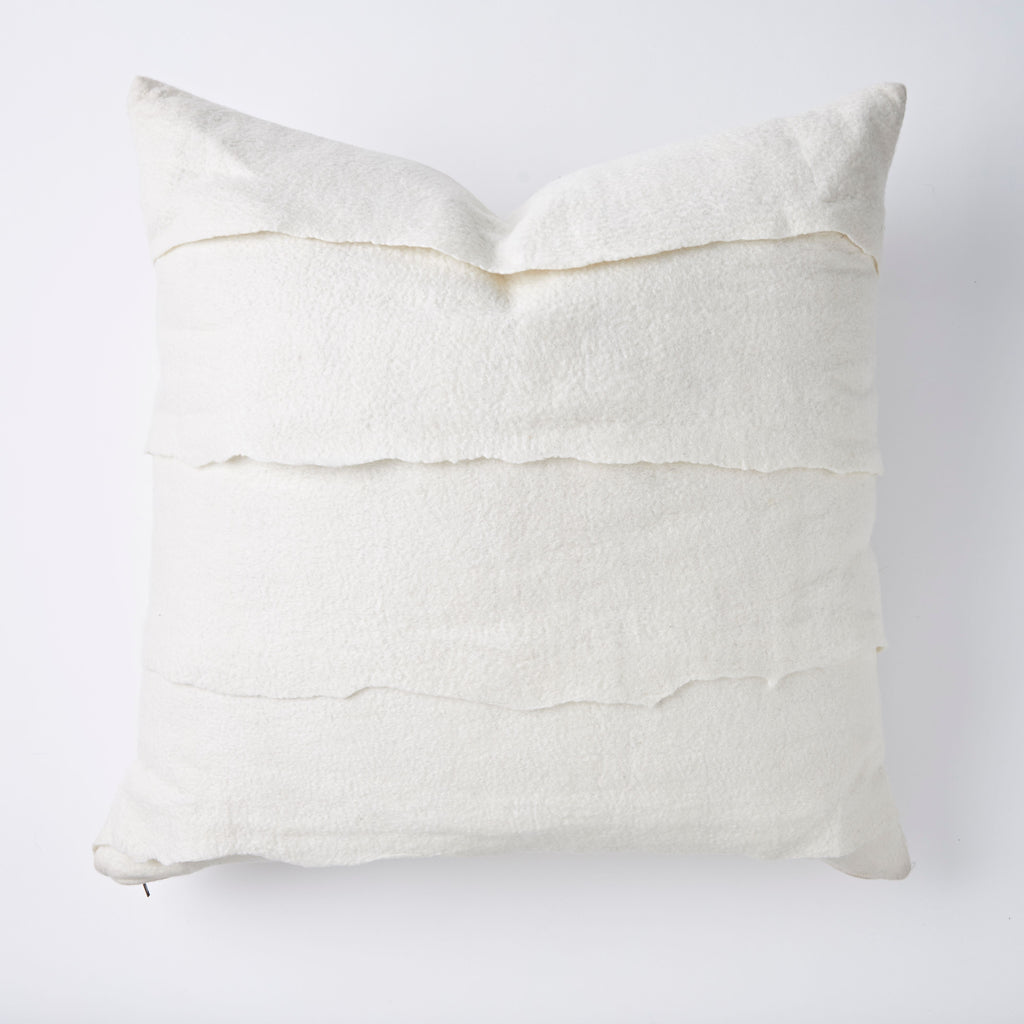 Layered Scatter in Ivory | Ethos Store